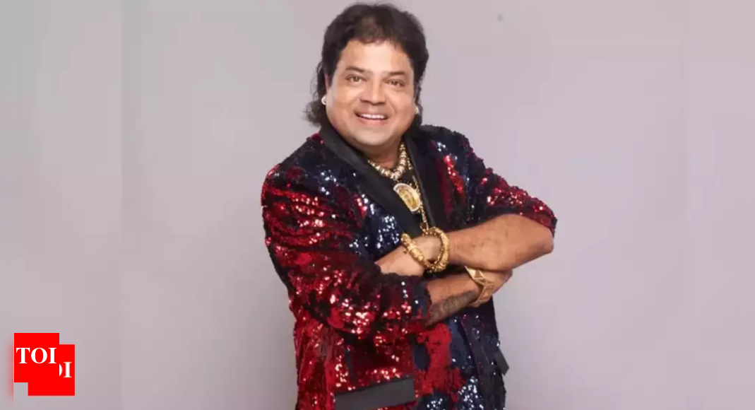 Used toy gun, singer Santosh Chaudhri alias Dadus tells cops after ...