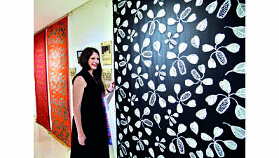 Get A Taste Of Oz Indigenous Textile Designs At Exhibition | Bengaluru ...