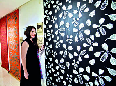 Get A Taste Of Oz Indigenous Textile Designs At Exhibition | Bengaluru ...