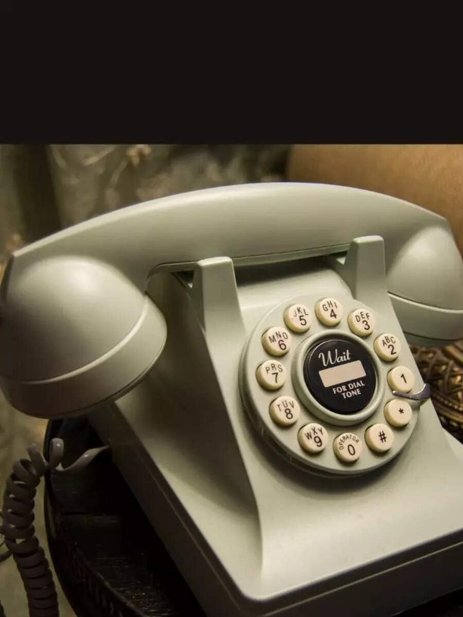 12 ‘historically significant’ landline telephones in the world | Times ...