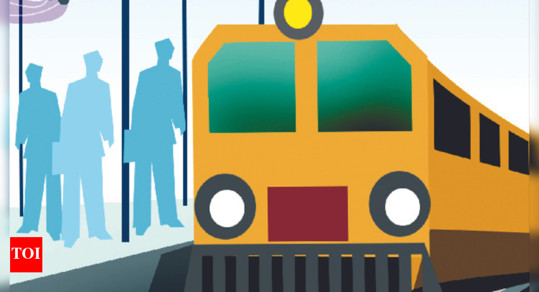 Nwr: Train Movement In Nwr Disrupted By Dust Storm | Jaipur News ...