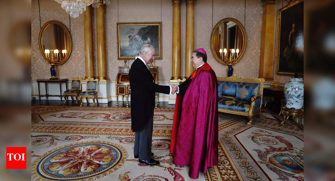 Controversy surrounds the presence of Cullinan diamond at King Charles ...