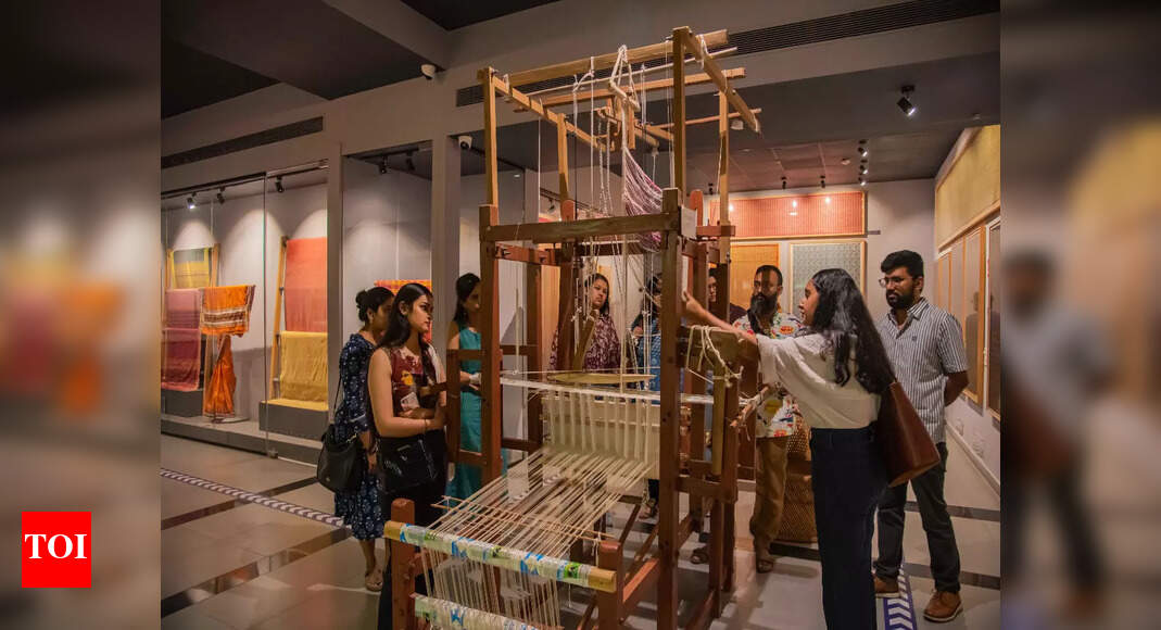 A walk through Indian crafts and stories in Delhi | Events Movie News ...