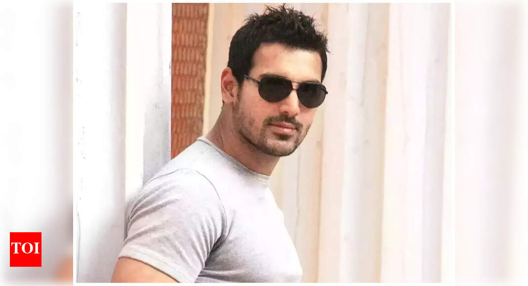 John Abraham dubs Ravi Teja-starrer 'Tiger Nagawara Rao' teaser | Telugu Movie News - Times of India