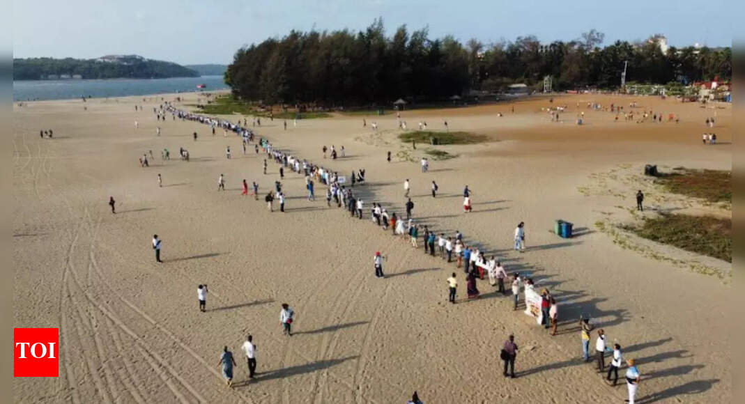 Goans form human chain in honour of River Mhadei | Goa News - Times of ...