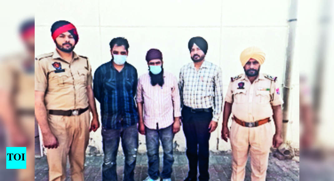 Stf: Ludh Stf Arrests 2 ‘friends’ In Drug Case | Ludhiana News - Times ...