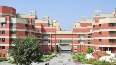 IP univ to conduct entrance tests offline | Delhi News - Times of India