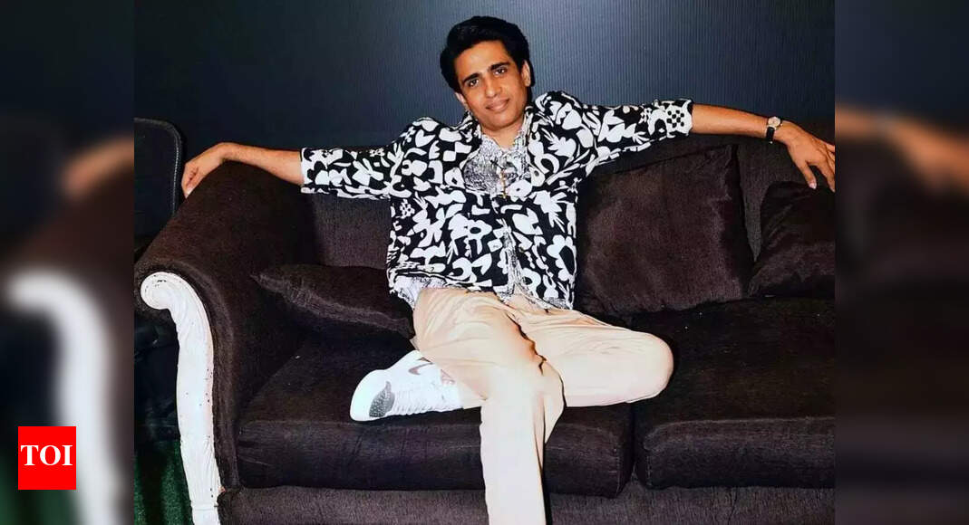 Gulshan Devaiah gets praised for 8 AM Metro; actor credits Manoj ...