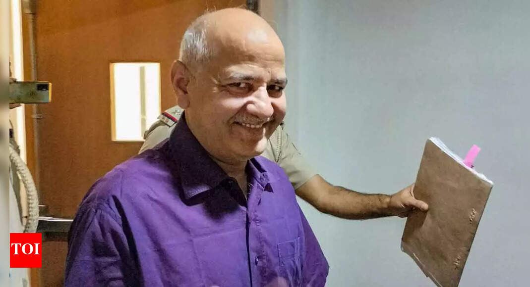 Delhi excise case: Manish Sisodia's judicial custody extended till June 1 | Delhi News - Times ...