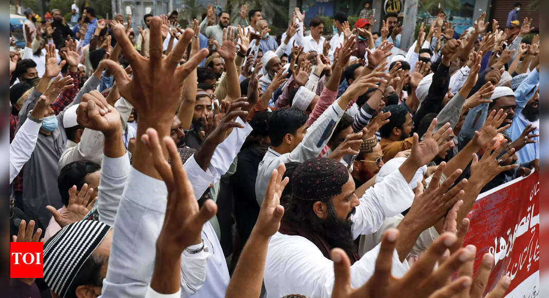 Is the Pakistan army prepared to confront an Islamist enemy? - Times of ...