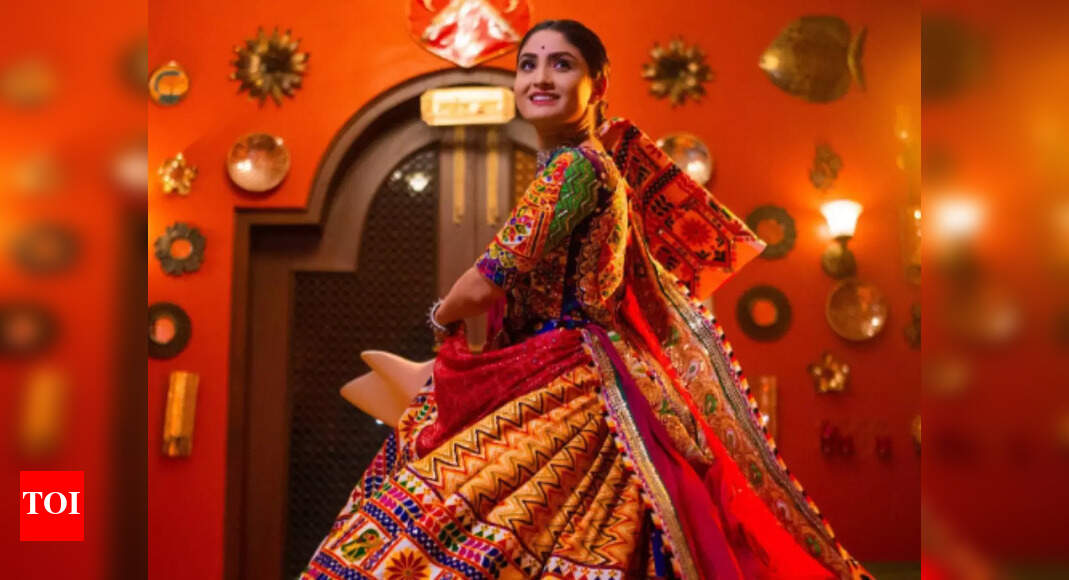 Geeta Rabari’s latest video dishes out solid Garba goals | Gujarati ...