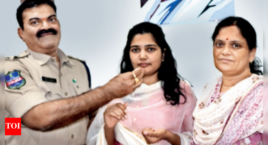 UPSC Toppers 2022: 4 From Telugu States Make It To Top 50 | Hyderabad ...