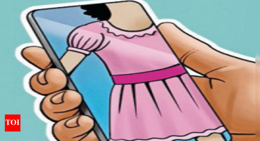 Lover Creates Insta: Lover Creates Insta Page, Posts Obscene Pics Of ...