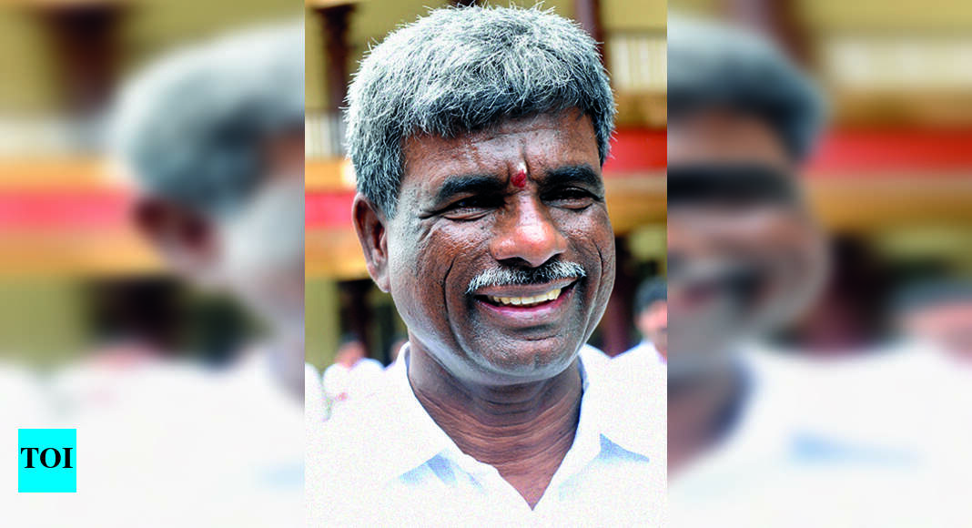 Poojari: ‘no Officials Wore Saffron Shawls While On Duty’ | Mangaluru ...