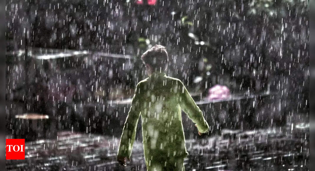 Rain, dust storm lash parts of Delhi; bring respite from heat | Delhi ...