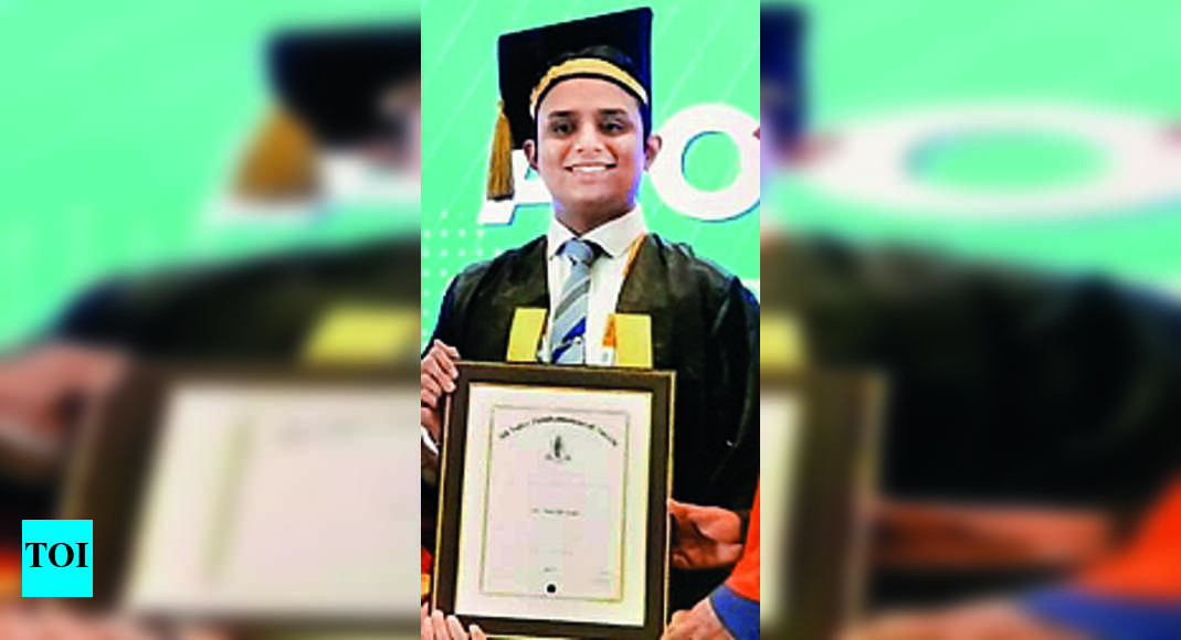 Snehal Sute: Dr Sute Gets Award | Nagpur News - Times of India