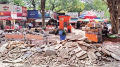 Darkest before new dawn as Saket complex goes under knife | Delhi News ...