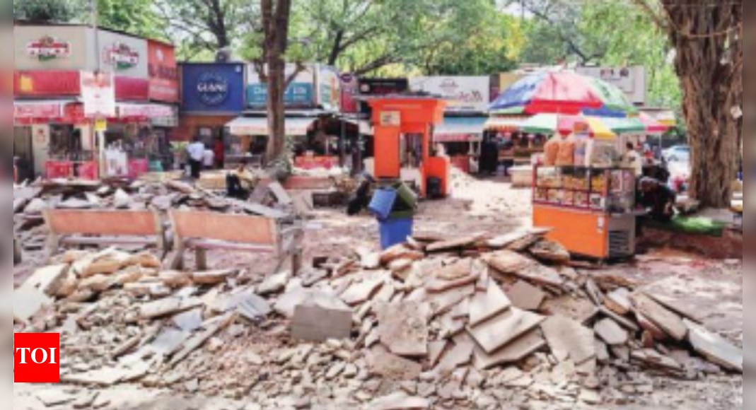 Darkest before new dawn as Saket complex goes under knife | Delhi News ...