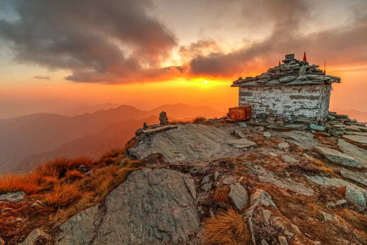 Here’s why Deoriatal-Chopta-Chandrashila Trek is a beginner’s favourite ...