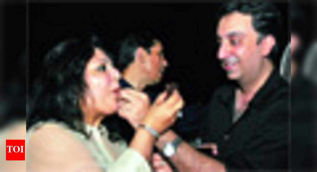 Ankur Sachdev throws b'day bash for wife | Events Movie News - Times of ...