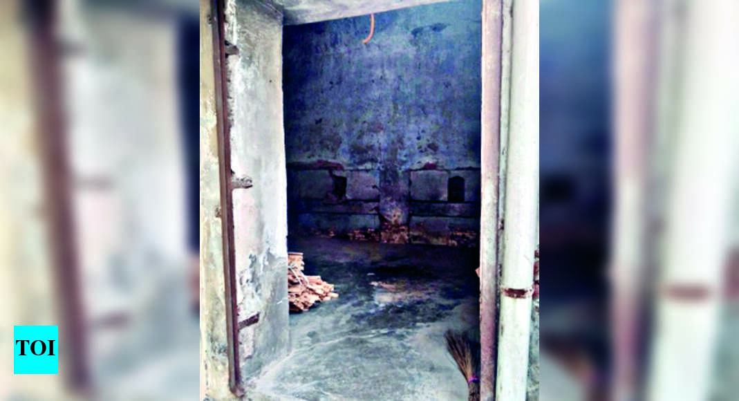 Mc Swings Into Action After Martyr’s Kin’s Protest Threat | Ludhiana ...