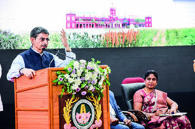 Nehru Was Not Familiar With Country’s Tradition: Governor | Coimbatore ...