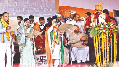 Mayor, Corporators Take Oath; Maurya Inaugurates Event At Kp College ...