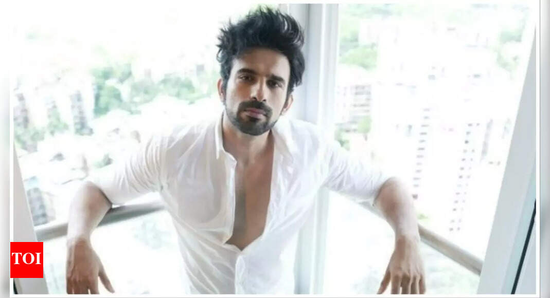 It's sad that viewers today do not know TV actors by their real names ...