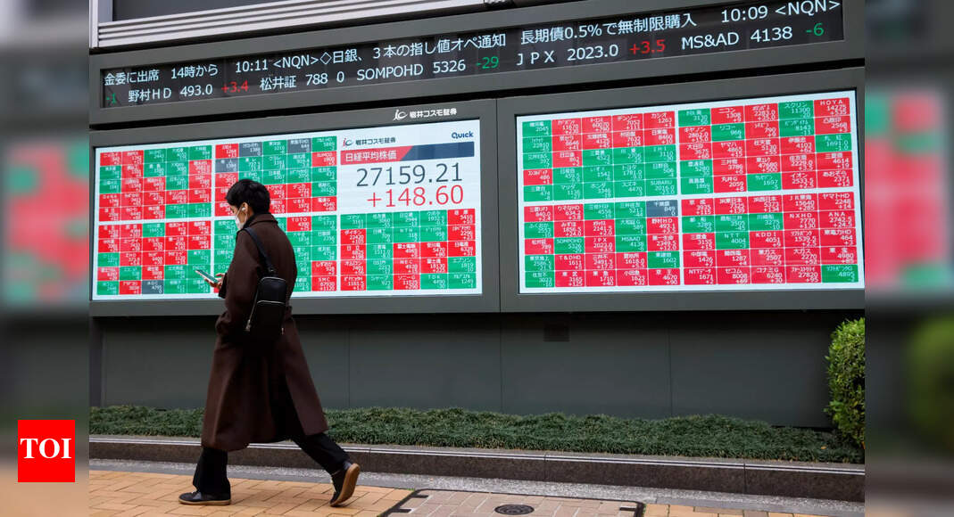Japan's Nikkei hits highest since July 1990 on weak yen, US optimism ...