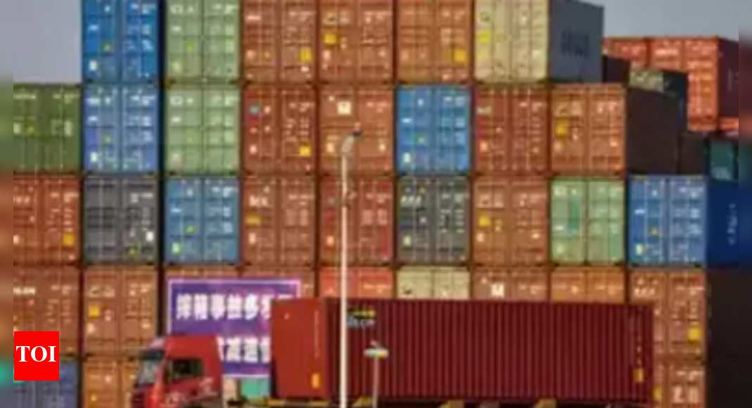 Containers Pile Up At Ports As Imports Rise | Mumbai News - Times of India