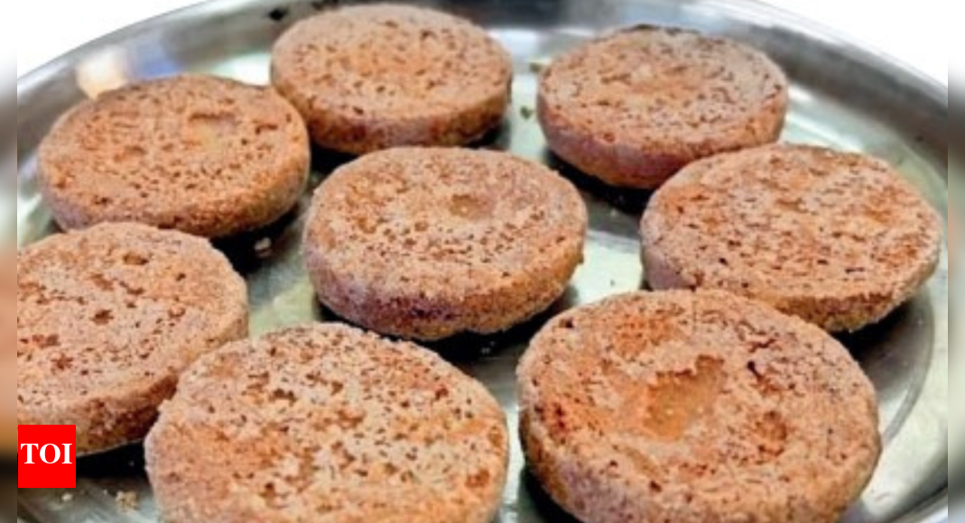 Chikoo biscuits ensure good returns for farmers | Ahmedabad News ...