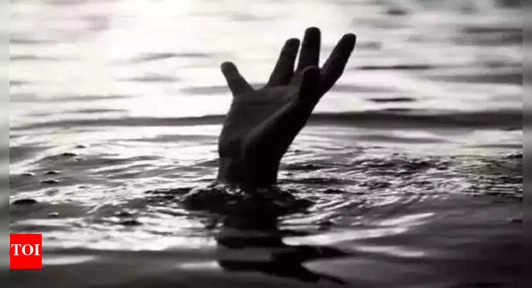 Four people drown in river in Uttar Pradesh | Meerut News - Times of India