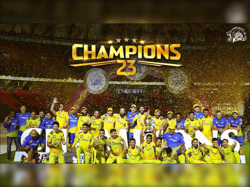 Twitter Goes Crazy for MS Dhoni and Ravindran Jadeja as CSK lifts fifth ...