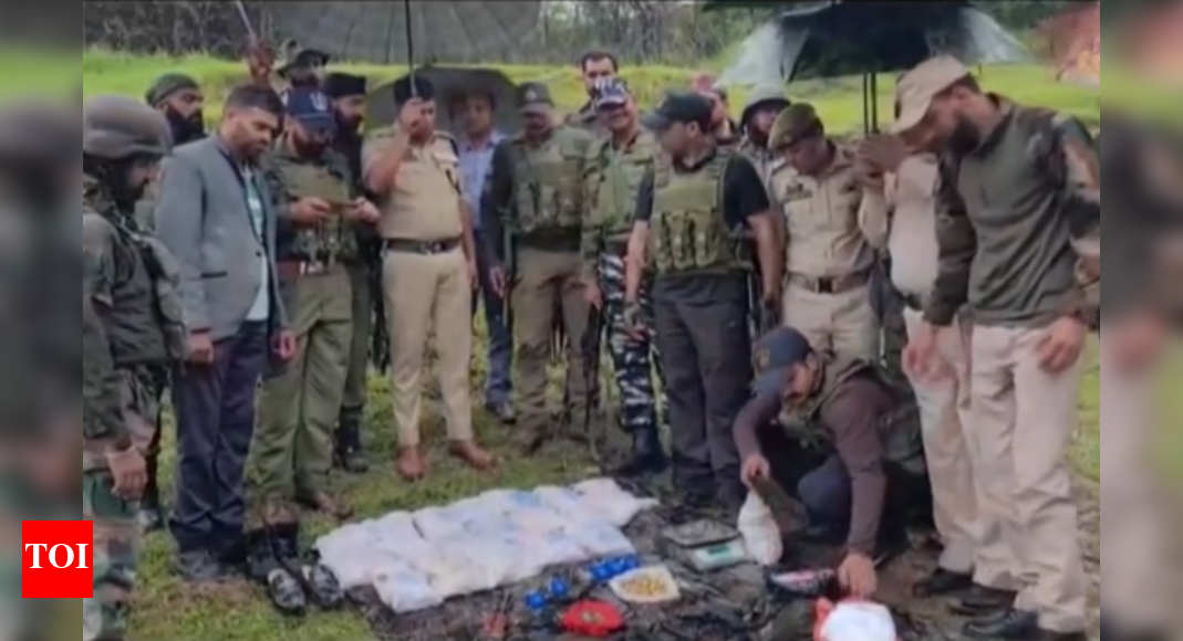 Jammu and Kashmir News: Arms, narcotic smuggling bid foiled along LoC ...