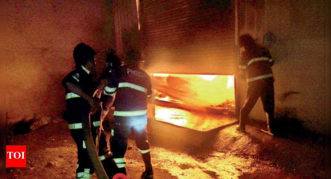 Fifth major blaze in city, 2nd in Wagholi over last 3 weeks | Pune News ...