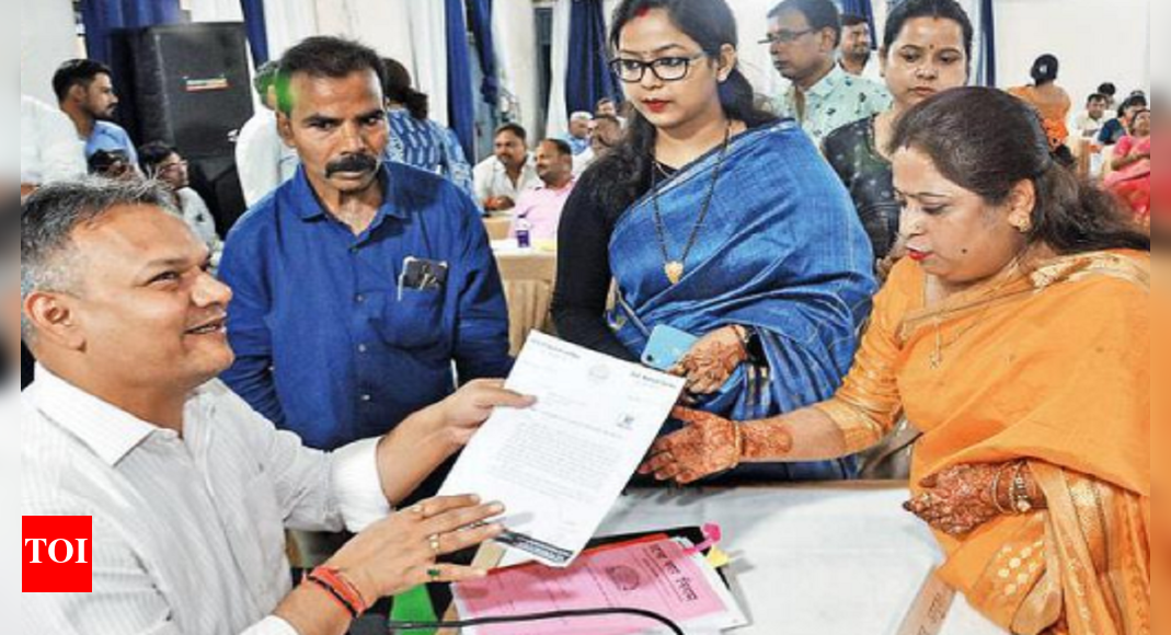 Pmc: Pmc Board Meeting Adjourned As Mayor, Councillors Walk Out | Patna ...