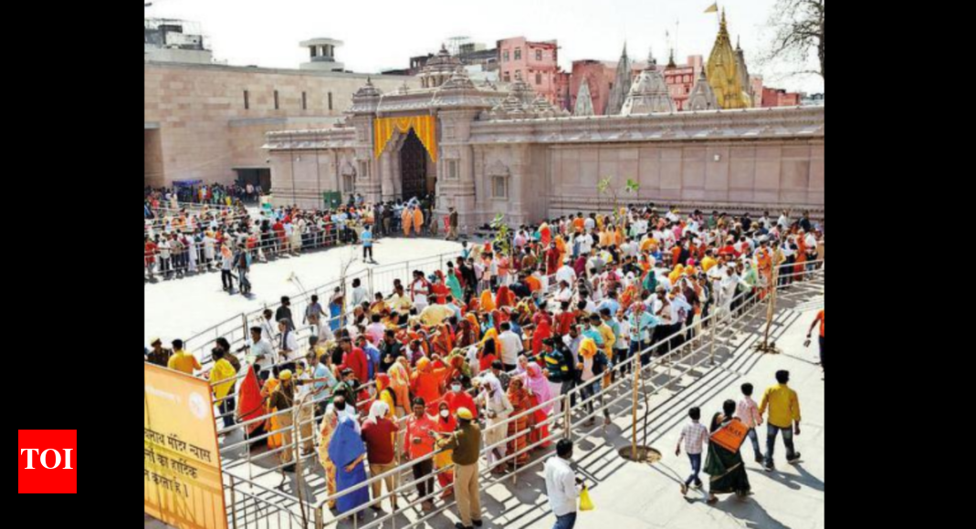 Paperless entry at KV Dham | Varanasi News - Times of India