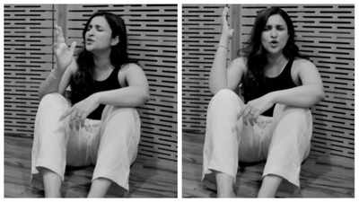 Parineeti Chopra couldn't resist singing one of her all time favourite ...