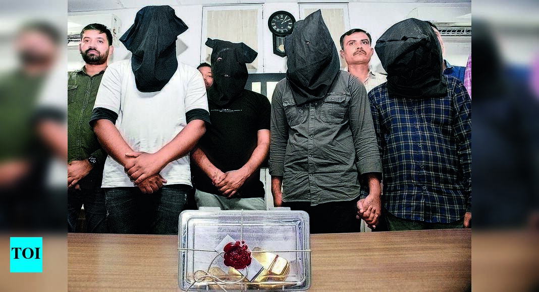 65l Gold Loot Case Solved, Iit-dropout Among 4 Held | Surat News ...