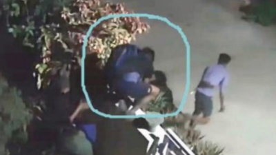 Katara Hills: Chaddi-baniyan Gang Targets Elderly's House In Katara ...