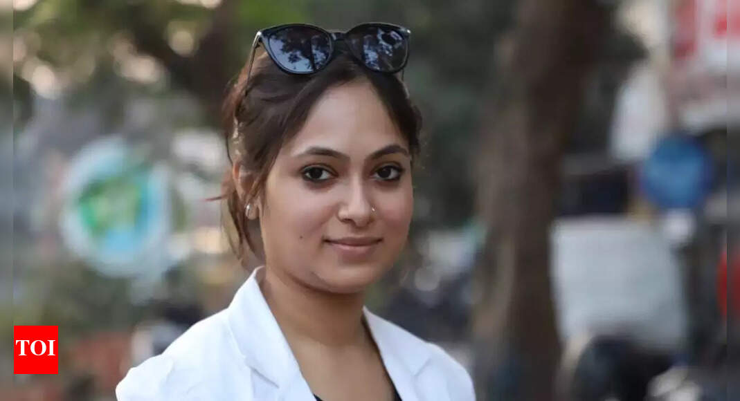 Actress Basabdatta Chatterjee to make a comeback post-maternity break ...