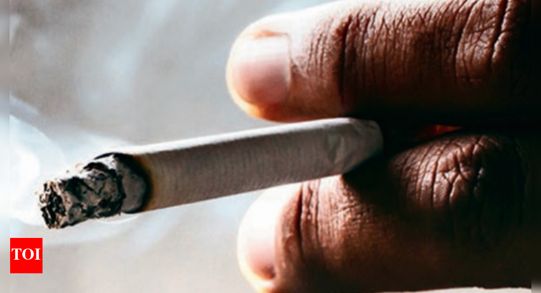 Delhi huffs & puffs in its bid to quit smoking, tobacco chewing | Delhi ...