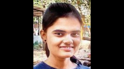 15-yr-old does her orphanage proud; sets sights on NEET | Mumbai News - Times of India