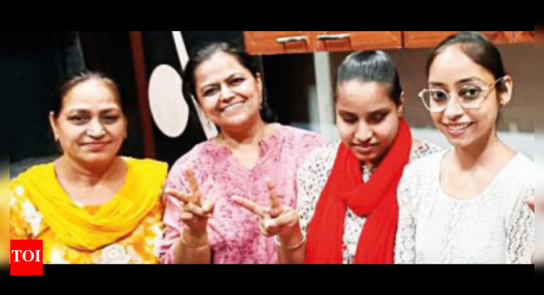 Indorean who can't see, speak or hear passes Class 10 with help of deaf ...