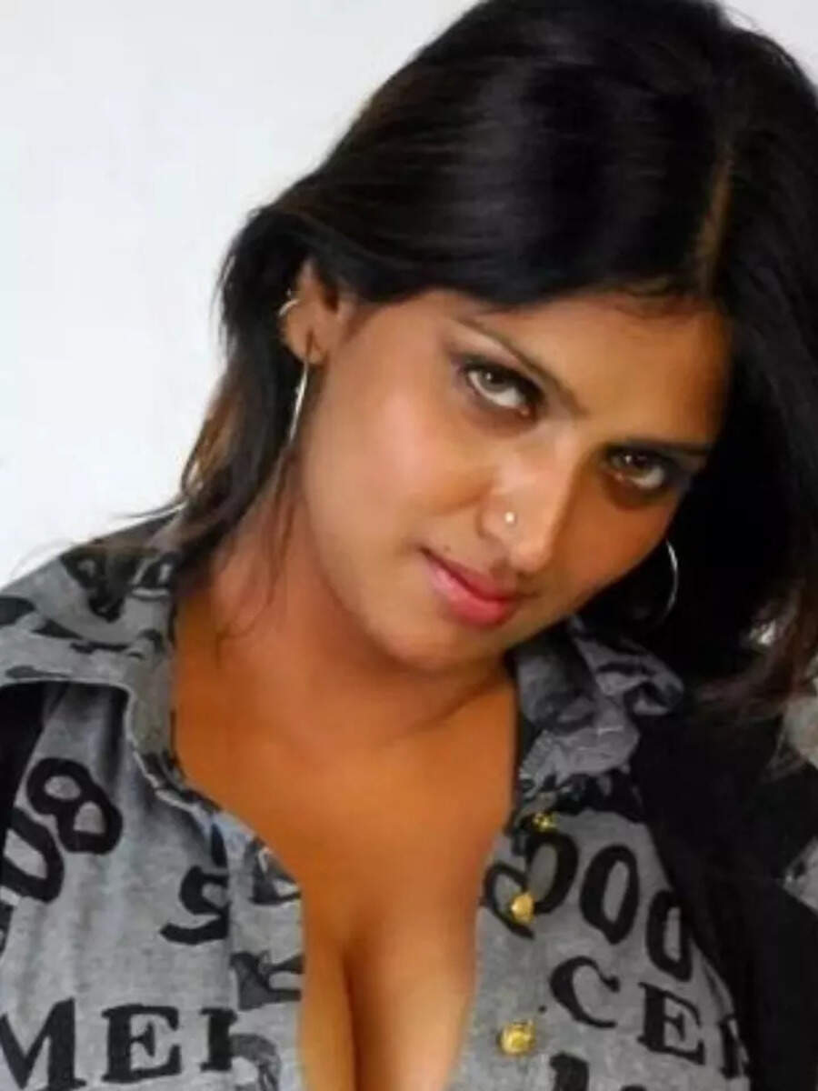 Ten super tangy pictures of Telugu actress Bhuvaneswari! | Times of India