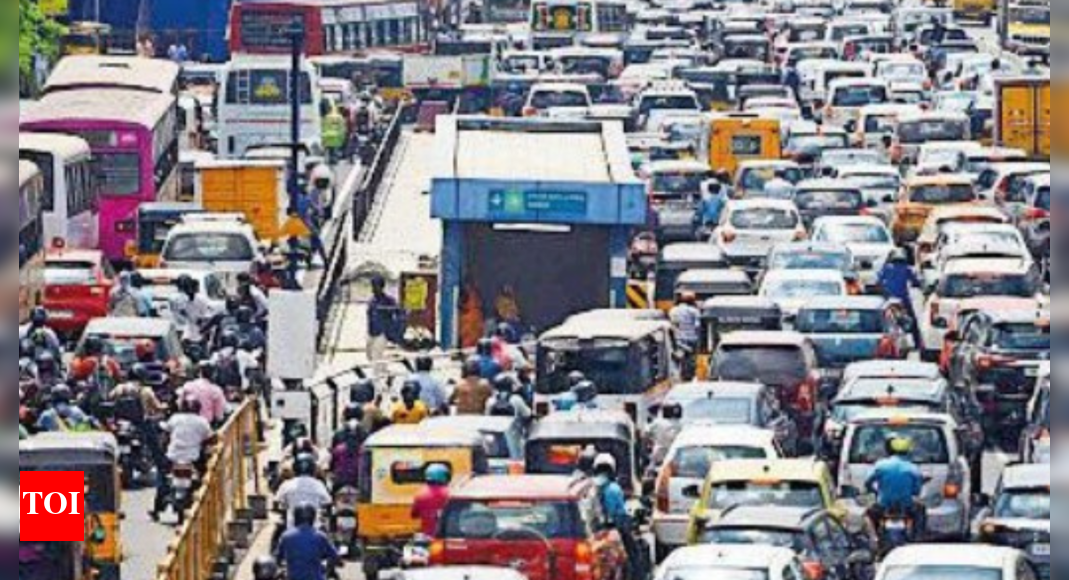 PIL in HC wants separate road lane for 2-wheelers; notice issued to TN ...