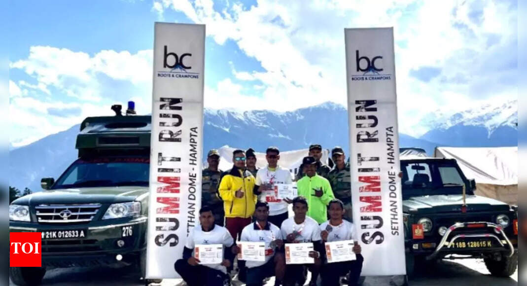 Indian Army team shines in Sethan Dome – Hampta summit run | Agra News ...