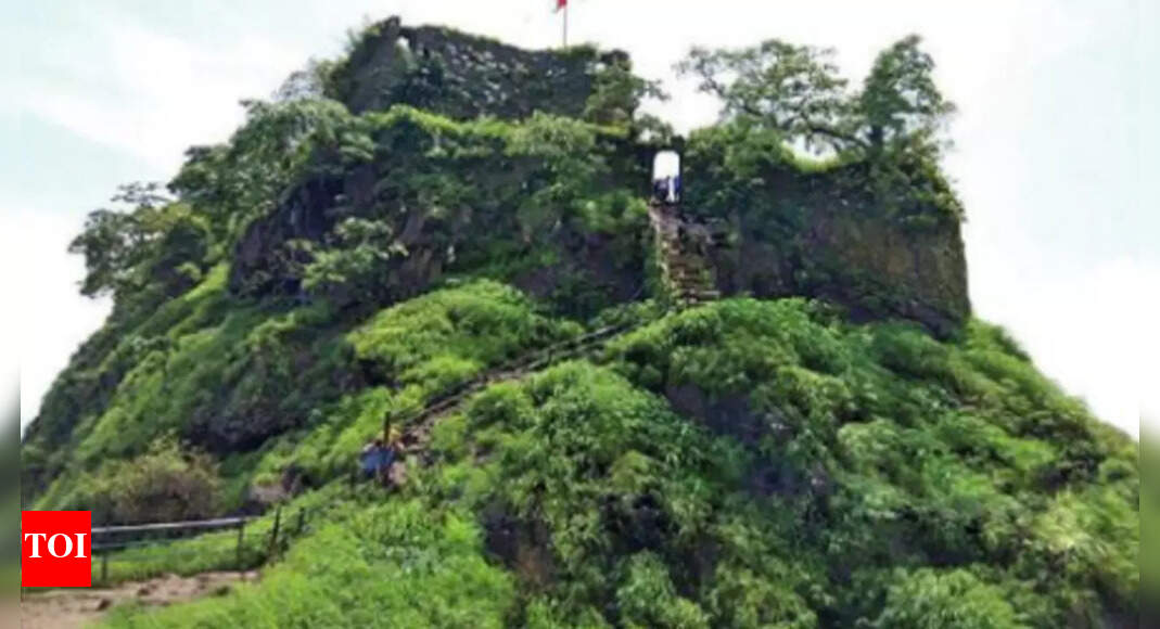 Karnala Fort Reopens For Visitors | Navi Mumbai News - The Times of India