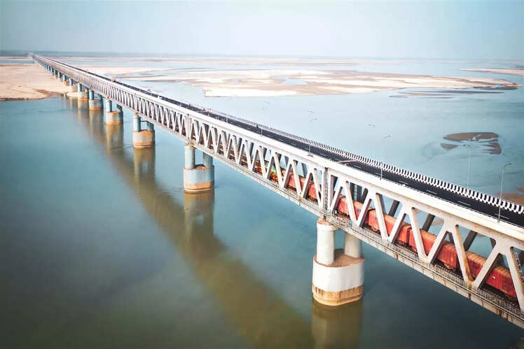 Bookmark these famous railway bridges in India | Times of India Travel