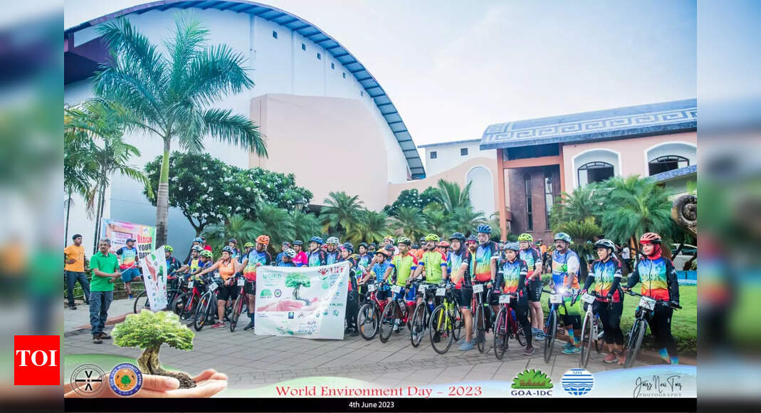 Over 350 cycling enthusiasts participated in the Cyclothon held on ...